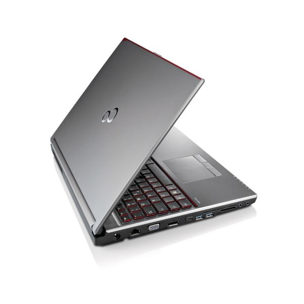 Fujitsu Celsius H770 Xeon E3 1505M 32GB SSD 512GB Quadro M2200